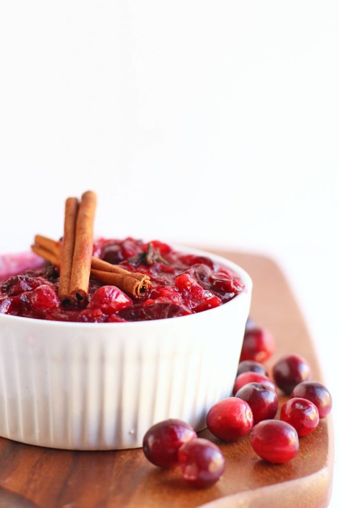 Cinnamon Orange Cranberry Sauce - My Darling Vegan