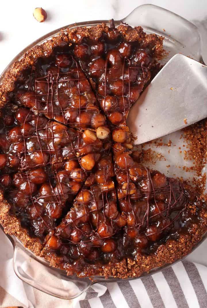Vegan Chocolate Hazelnut Pie - My Darling Vegan